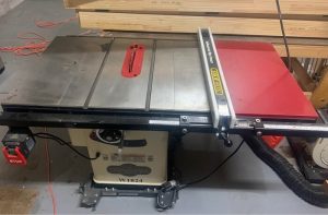 Shop Fox W1824 Vs W1851 - The Best Home Tools